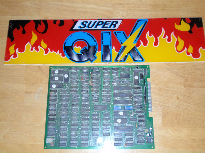 Need help identifying board (Super Qix?) | Museum of the Game ...